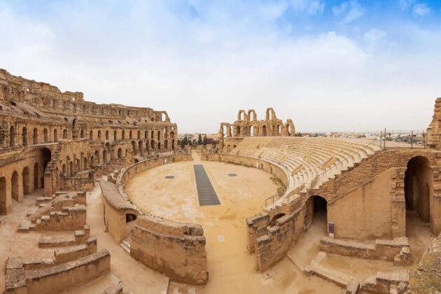 Colosseum of El Jem (Tunisia) Travel Guide 2026 - Danana GO!